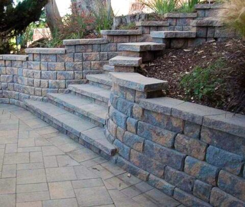 Scotts Valley Walls & Steps | Black Diamond Paver Stones & Landscape